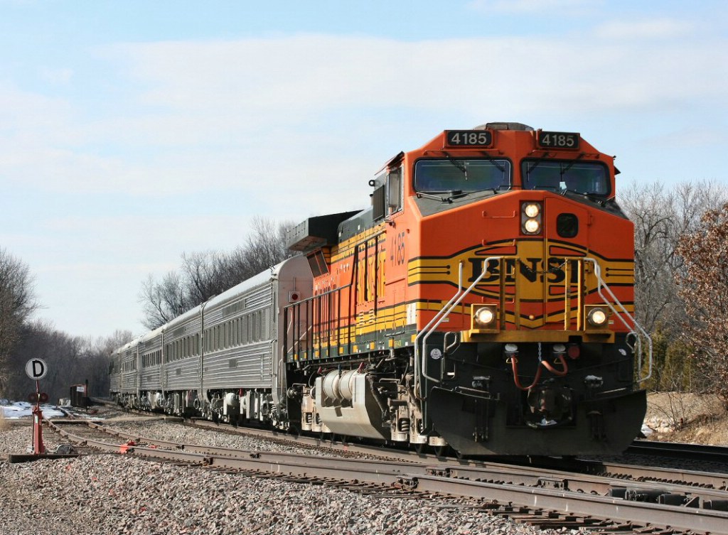 BNSF 4185